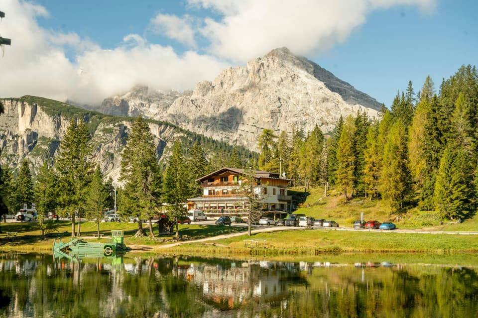 Cortina d'Ampezzo Walking Holidays 2026/2027 | Cortina d'Ampezzo Summer ...