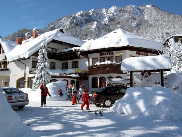Kranjska Gora Ski Holidays 2026/2027 | Kranjska Gora Ski Resort | Heidi